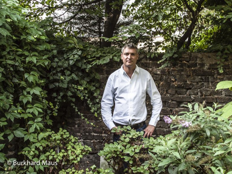 Daniel Buchholz : Pionnier de l’art - Mensch Maus...